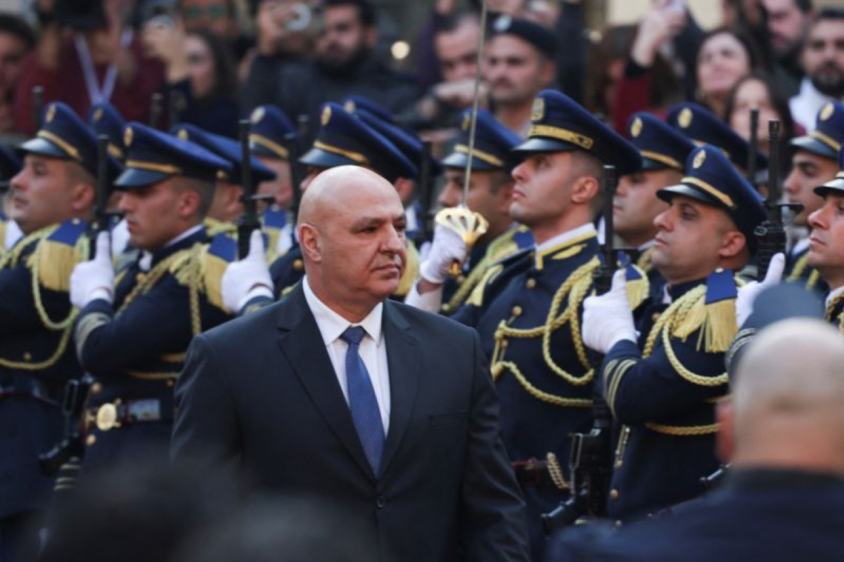 Le commandant en chef de l'armée Joseph Aoun élu président du Liban ...